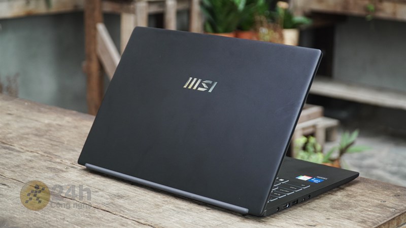 Đánh giá MSI Modern 15 B12MO: Thiết kế nhẹ nhàng, Intel i5 Gen 12th