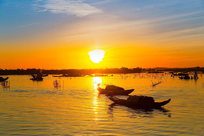 Khám phá Huế trong chuyến du lịch 3 ngày 2 đêm: Điểm đến vui chơi và ...