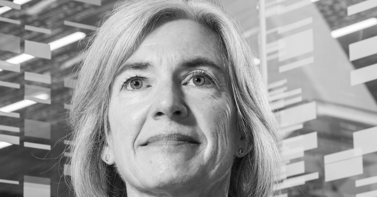 Nữ Tiến sĩ Hóa học nổi tiếng về Crispr, Jennifer Doudna, Dám Đối Mặt ...