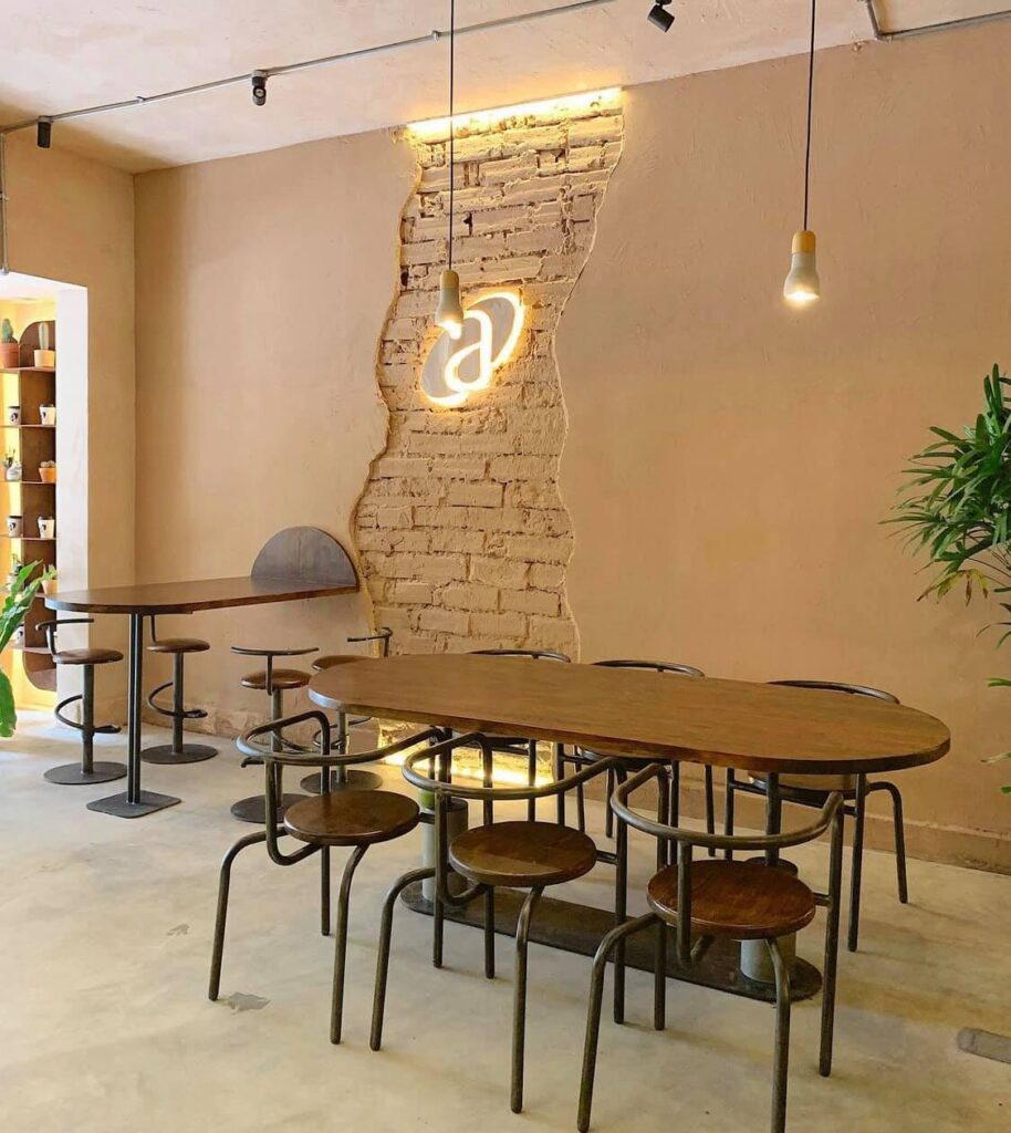 Allure Coffee – Điểm đến cà phê độc đáo với gam màu nâu bí ẩn - Mytour