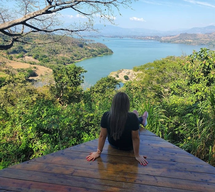 'Trải nghiệm hòa mình trong bình yên tuyệt vời tại hồ Suchitlan El ...