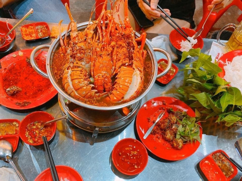 8 Địa điểm ẩm thực tuyệt vời tại đường Bùi Đình Tuý, TP. Hồ Chí Minh ...