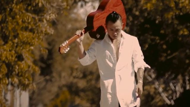 Khám phá phong cách thời trang và cách kết hợp trang phục yêu thích của ...