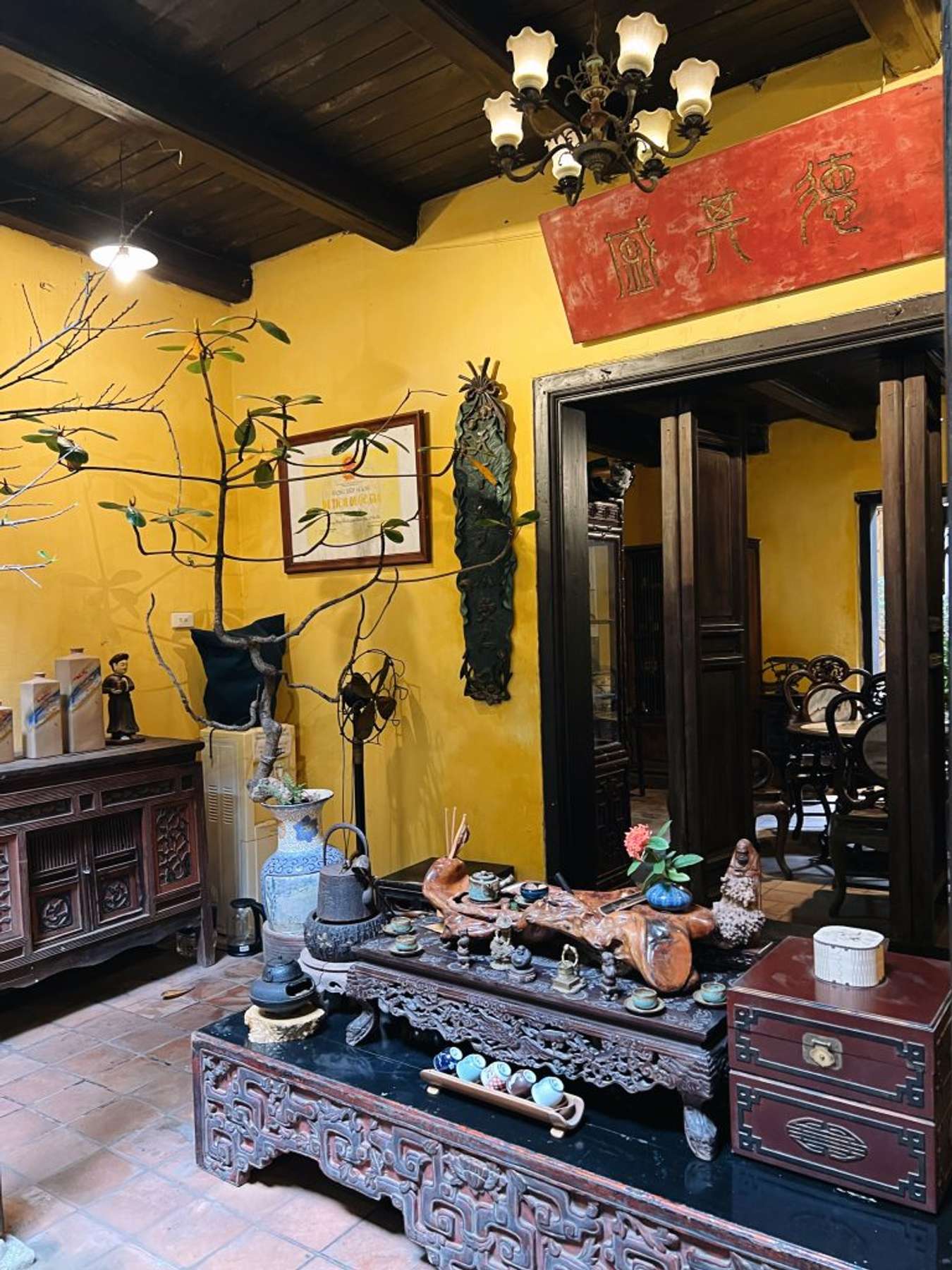 Khám phá không gian tuyệt vời của Nhà cổ Mã Mây, bảo tồn vẻ đẹp truyền ...