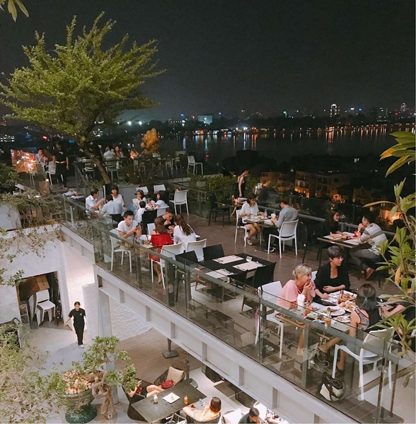 Khám Phá Hà Nội Từ Các Quán Cafe View Đẹp