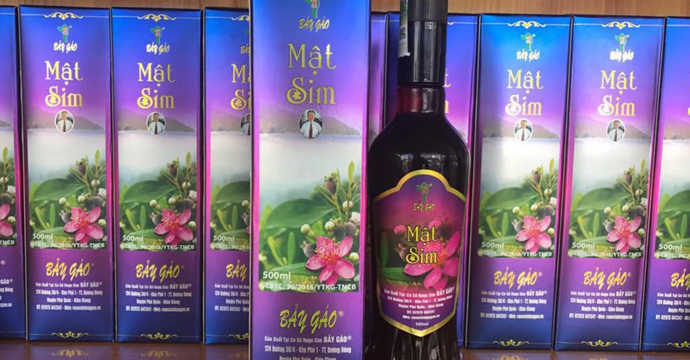 Rượu Sim Phú Quốc - Trải Nghiệm Hương Vị Đặc Sản Đậm Đà