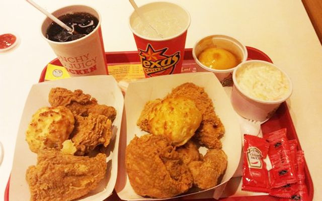 Top 12 Địa Điểm Ăn Uống Tuyệt Vời Trên Đường Nguyễn Gia Trí, Quận Bình ...