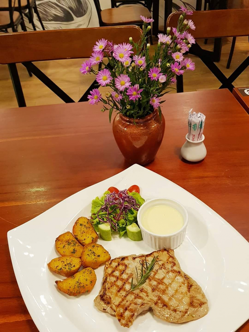 Top 14 Địa Điểm Ăn Uống Hấp Dẫn Tại Phan Văn Trị, TP.HCM - Mytour.vn