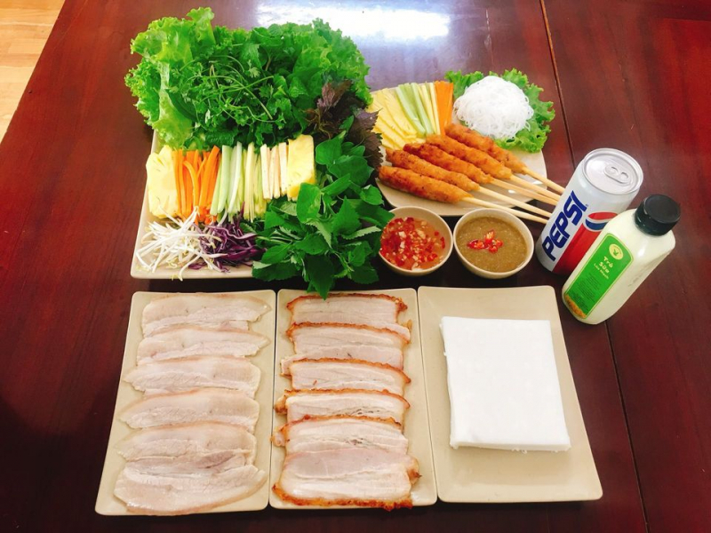 Top 11 Địa điểm thưởng thức bánh tráng cuốn thịt heo ngon nhất Sài Gòn ...