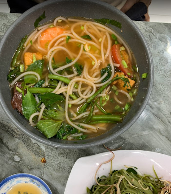 Top 8 Quán bún riêu ngon nhất Bình Dương - Mytour.vn