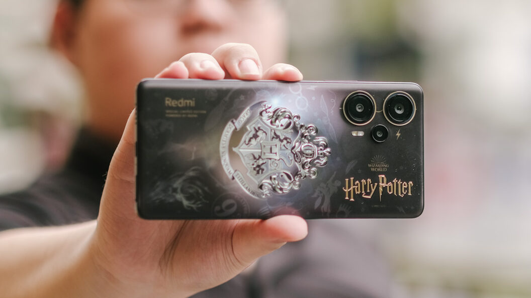 Khám phá Redmi Note 12 Turbo x Harry Potter tại Việt Nam: Sự hòa quyện ...