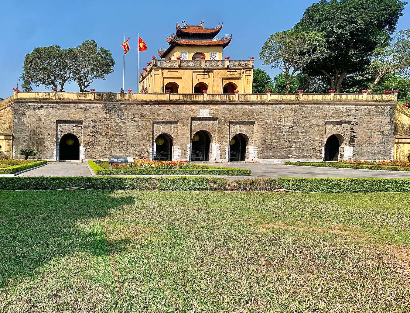 Khám phá Hoàng Thành Thăng Long - Chuyến hành trình xuyên không đến ...