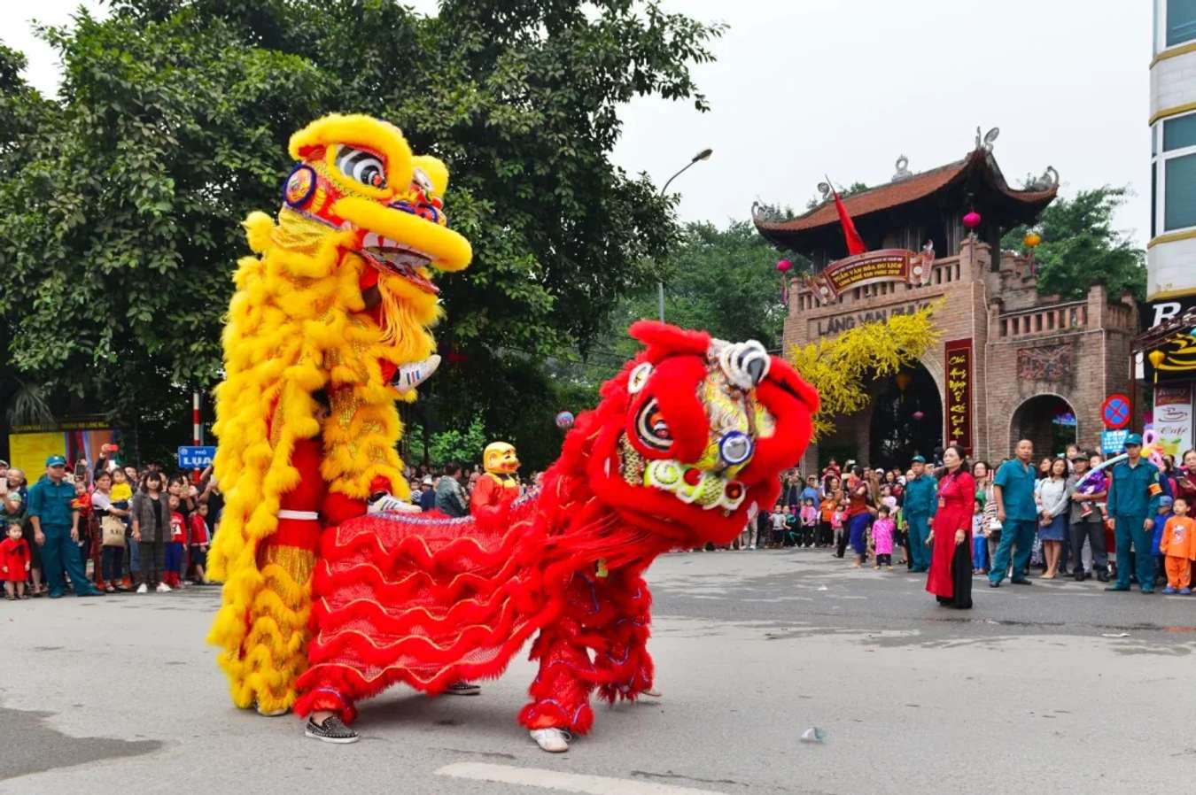 Khám phá làng lụa Vạn Phúc với hơn một thiên niên kỷ lịch sử