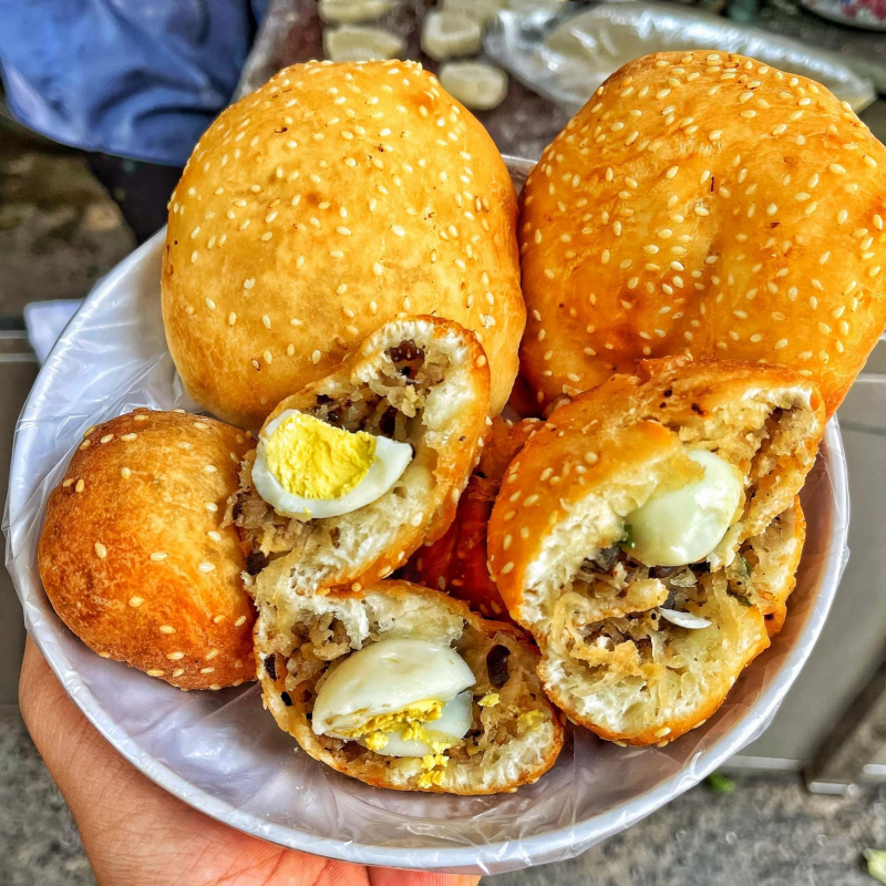 Top 7 Điểm Bánh Tiêu Ngon Nhất Sài Gòn - Khám Phá Hương Vị Đặc Trưng