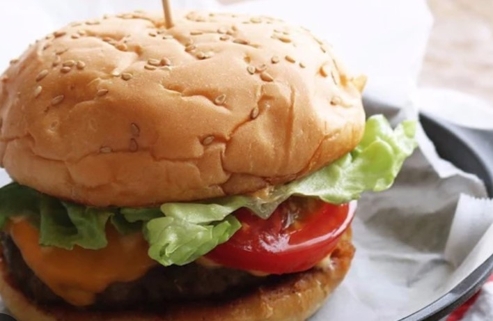 Top 17 địa điểm phục vụ Hamburger ngon nhất tại Sài Gòn