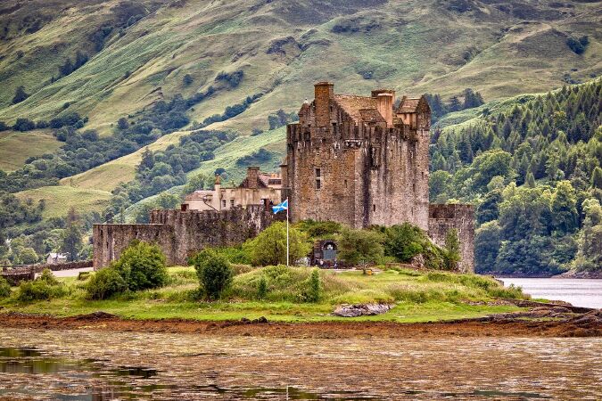 Danh sách Top 10 địa danh biểu tượng tình yêu độc đáo nhất trên thế giới - ALONGWALKER