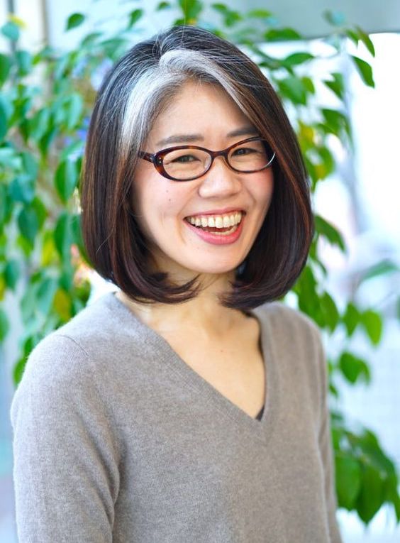 Danh sách các kiểu tóc uốn cho phụ nữ ở độ tuổi 50 sang trọng và nhẹ nhàng - ALONGWALKER