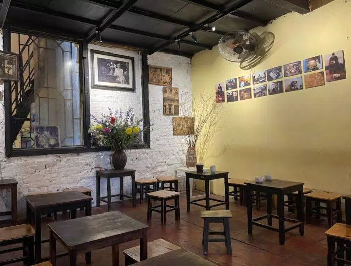 Top 20 quán cà phê đẹp ở Hà Nội để đội ngũ sống ảo thỏa mãn đam mê chụp ảnh - ALONGWALKER