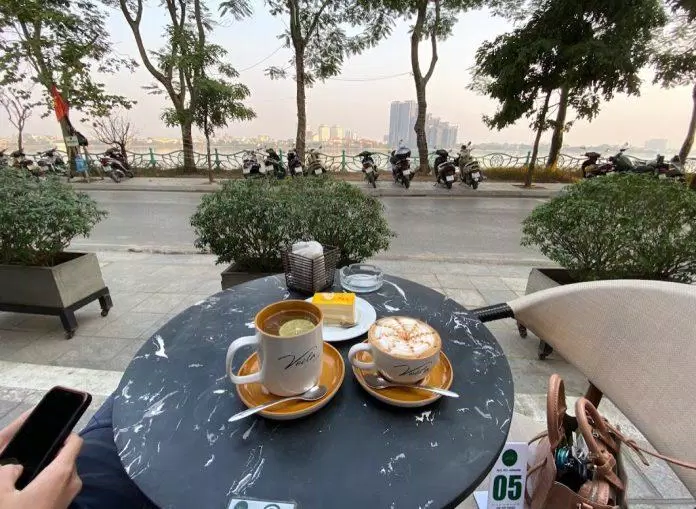 Top 20 quán cà phê đẹp ở Hà Nội để đội ngũ sống ảo thỏa mãn đam mê chụp ảnh - ALONGWALKER