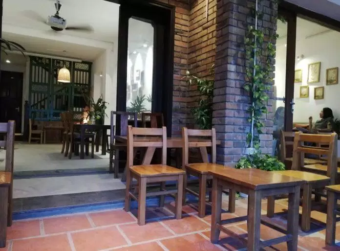 Top 20 quán cà phê đẹp ở Hà Nội để đội ngũ sống ảo thỏa mãn đam mê chụp ảnh - ALONGWALKER