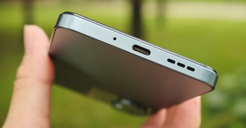 Xiaomi Redmi 13C: Đánh Giá Chi Tiết