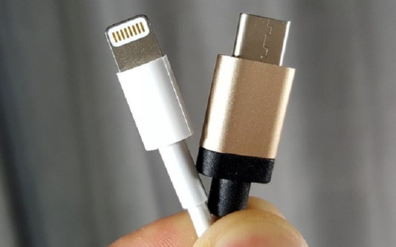 USB Type C là gì? So sánh với USB truyền thống - Mytour