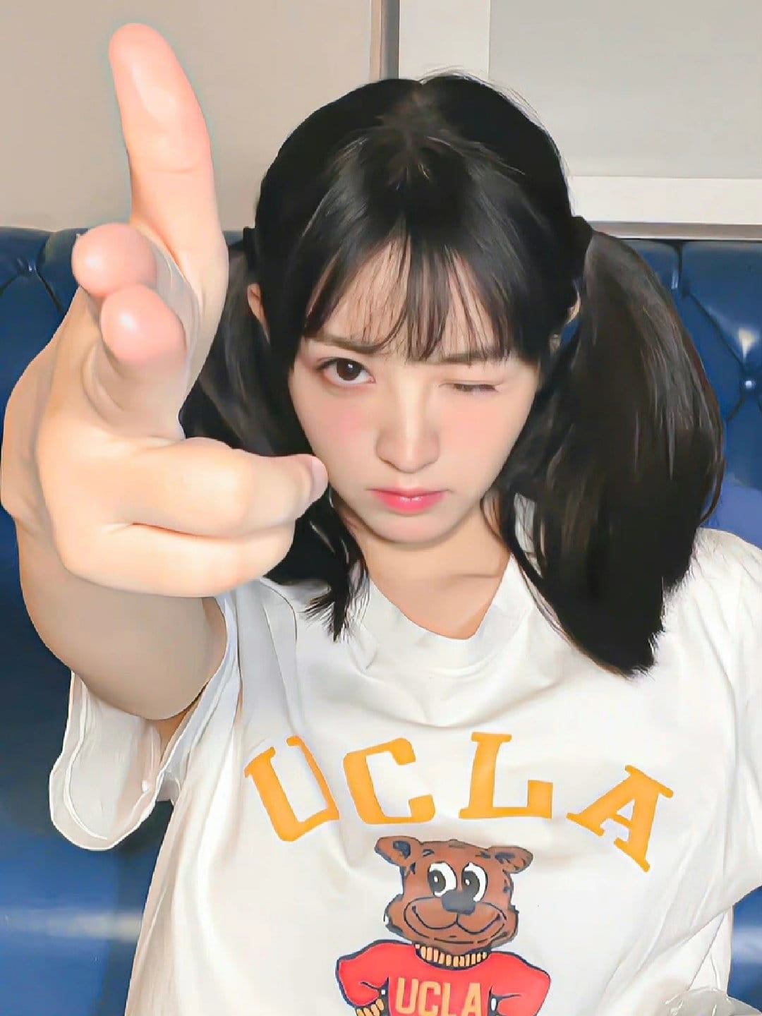 Bộ ảnh mới nhất của Điền Hi Vi năm 2024