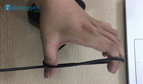 How to Wrap Your Laptop Charger Cord: Mastering the Art of Coiling the ...