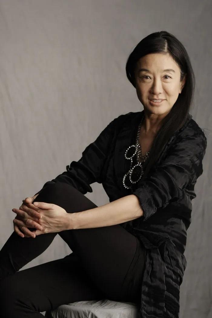 Top 10 Richest Fashion Designers in the World - Mytour.vn