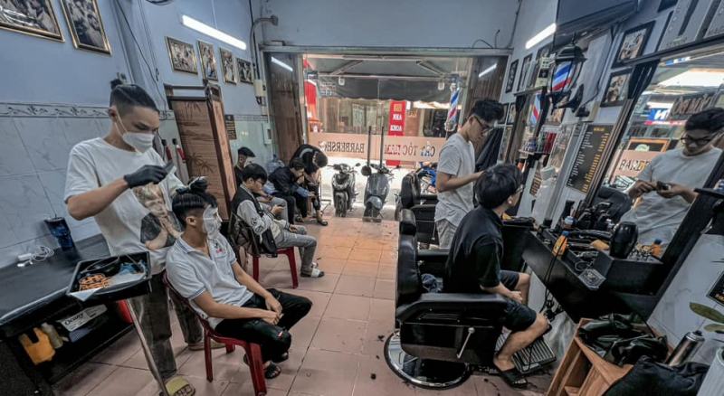 Top 6 Stylish and High-Quality Men's Barber Shops in District 4, Ho Chi ...