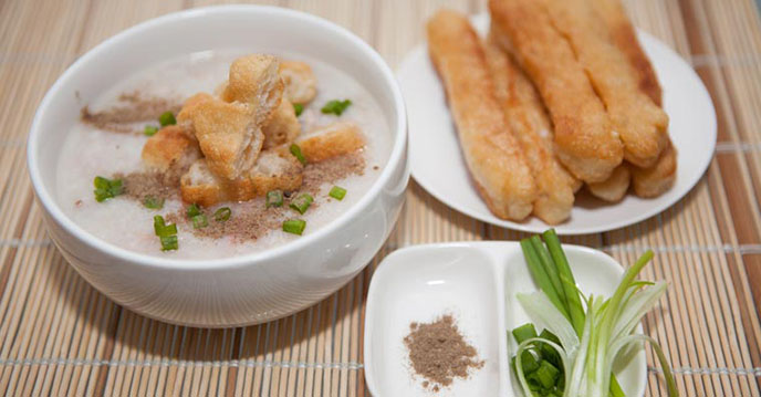 The Easiest and Most Aromatic Pork Rib Congee Recipe for Your Family