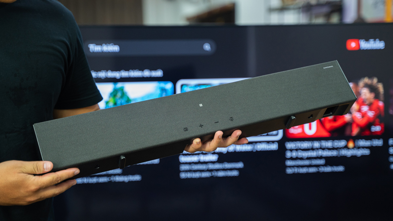Experience the Samsung HW-C400 Hands-On: Elevate your TV's audio for ...