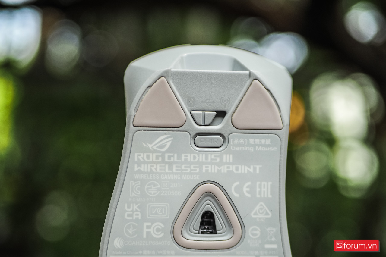 Exploring the ASUS ROG Gladius III Wireless Aimpoint: 36,000 DPI ...