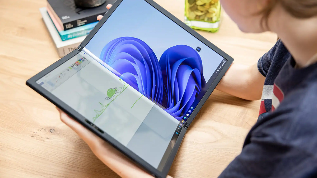 Unveiling the Remarkable Era of Samsung's Foldable Laptop Production