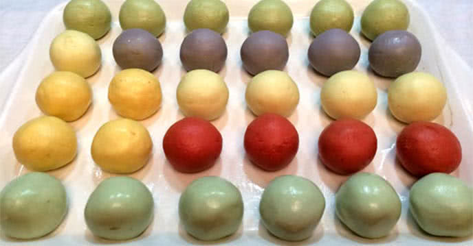 Compilation of Unique Ways to Craft Exquisite Floating Rice Cakes