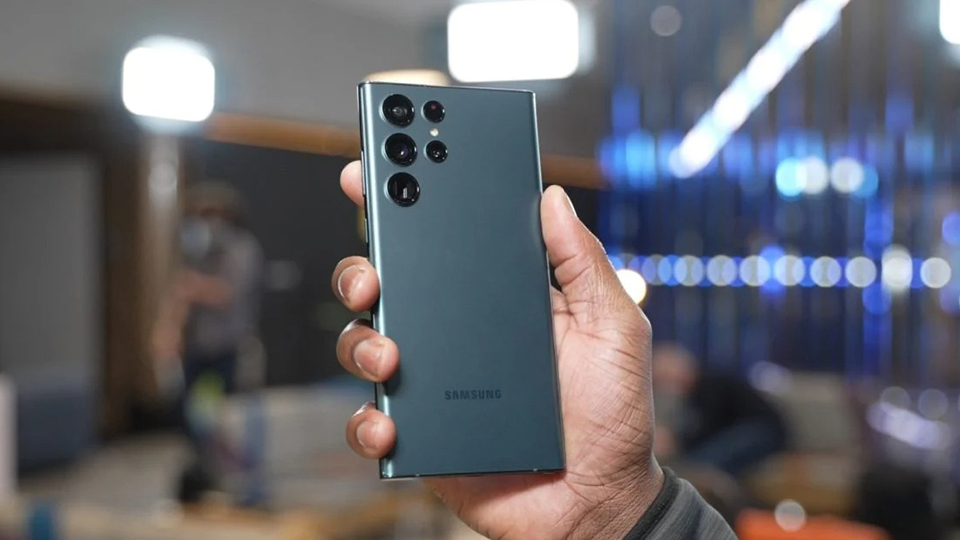 Top 4 smartphones with incredible 200MP cameras worth buying right now