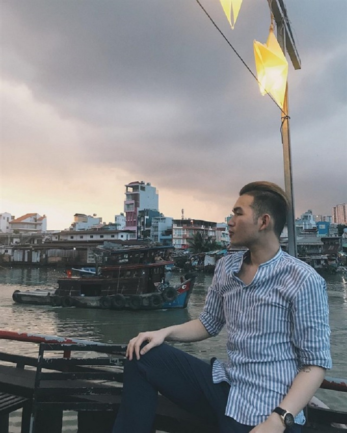 Embark on a Java Journey – Café Afloat at 759 Tran Xuan Soan, District ...