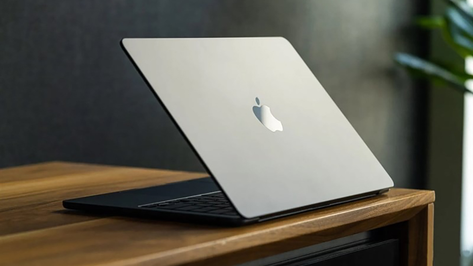 Comparing Apple's Trio: M3, M3 Pro, and M3 Max - Unveiling the Distinctions