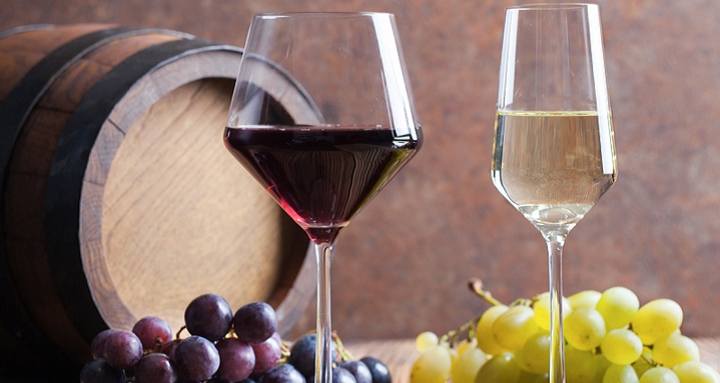 Unlocking the Art of Preserving Opened Wine Bottles