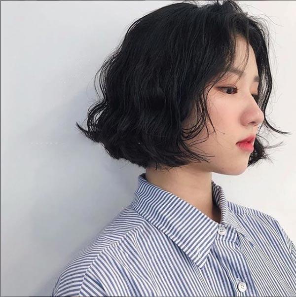 Why be extravagant? Try these simple and beautiful hairstyles that ...