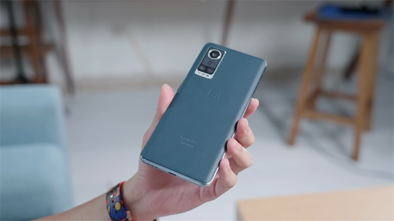 Bphone A85 5G với giá hợp lý, vẻ đẹp độc đáo và cấu hình mạnh mẽ. Nguồn ...