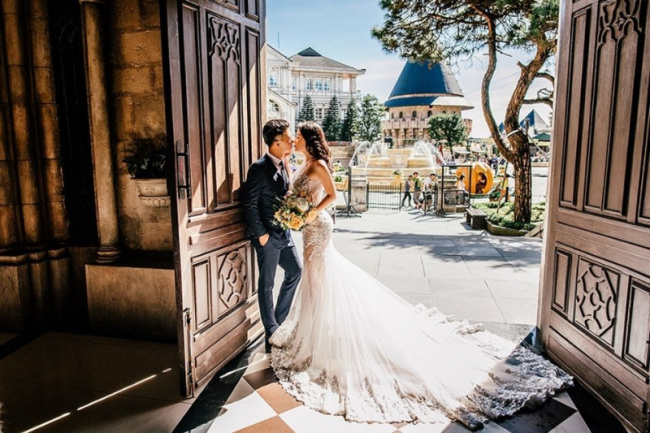 Top 10 Romantic Lục Bát Poems about Love