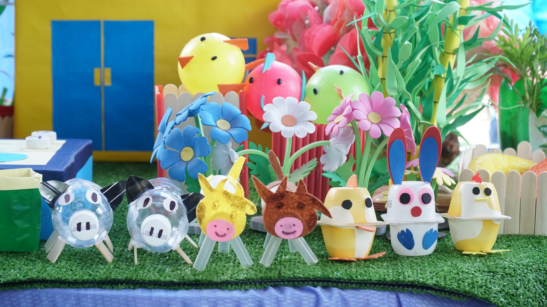 10 Creative Ways to Upcycle Plastic Bottles into Simple Toys | Mytour