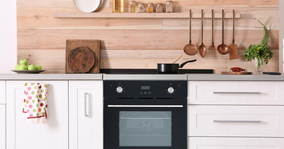 Is it advisable to place the microwave under the induction hob?