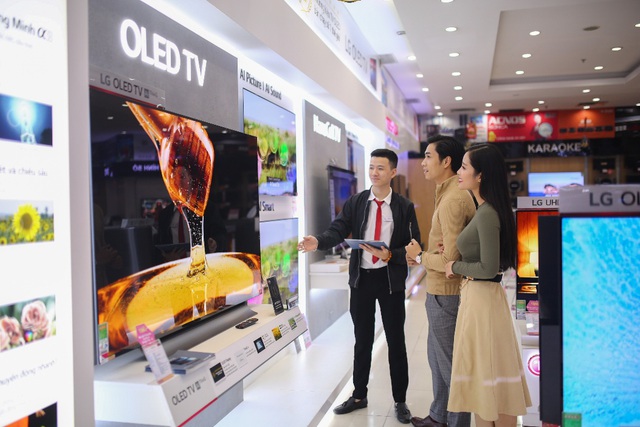 3 Reasons to Choose OLED TVs This Lunar New Year
