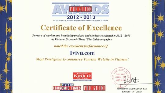 Mytour proudly accepts The Guide Awards for the 14th time