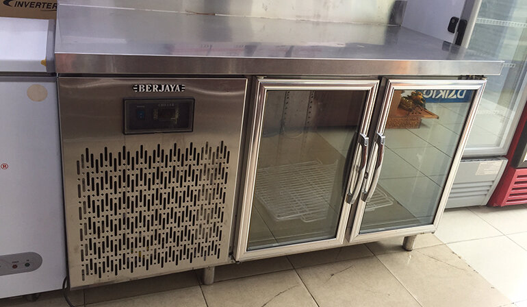 Discover the 7 Outstanding Features of Berjaya's 437L 2-Door ...