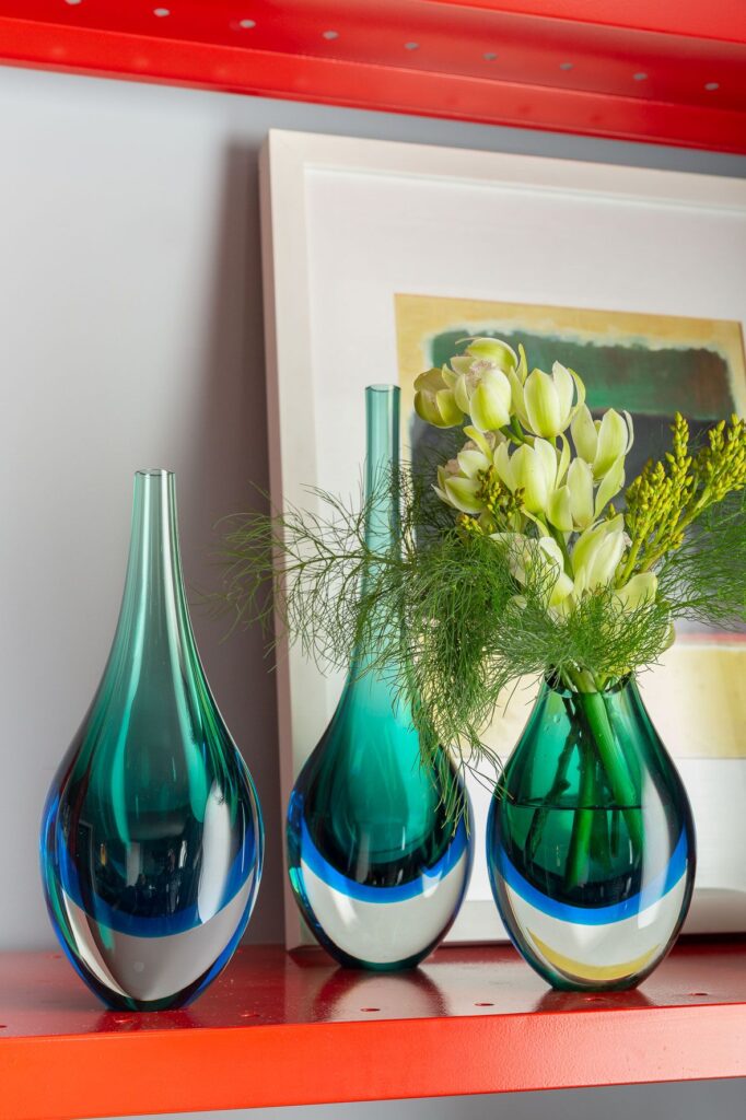 Compilation of Beautiful and Elegant Flower Vases for Every Space | Mytour