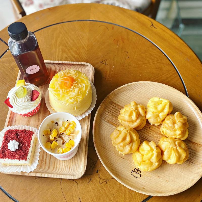 Discover the Top 6 Places for Delicious Cream Puffs in Huế - Mytour.vn