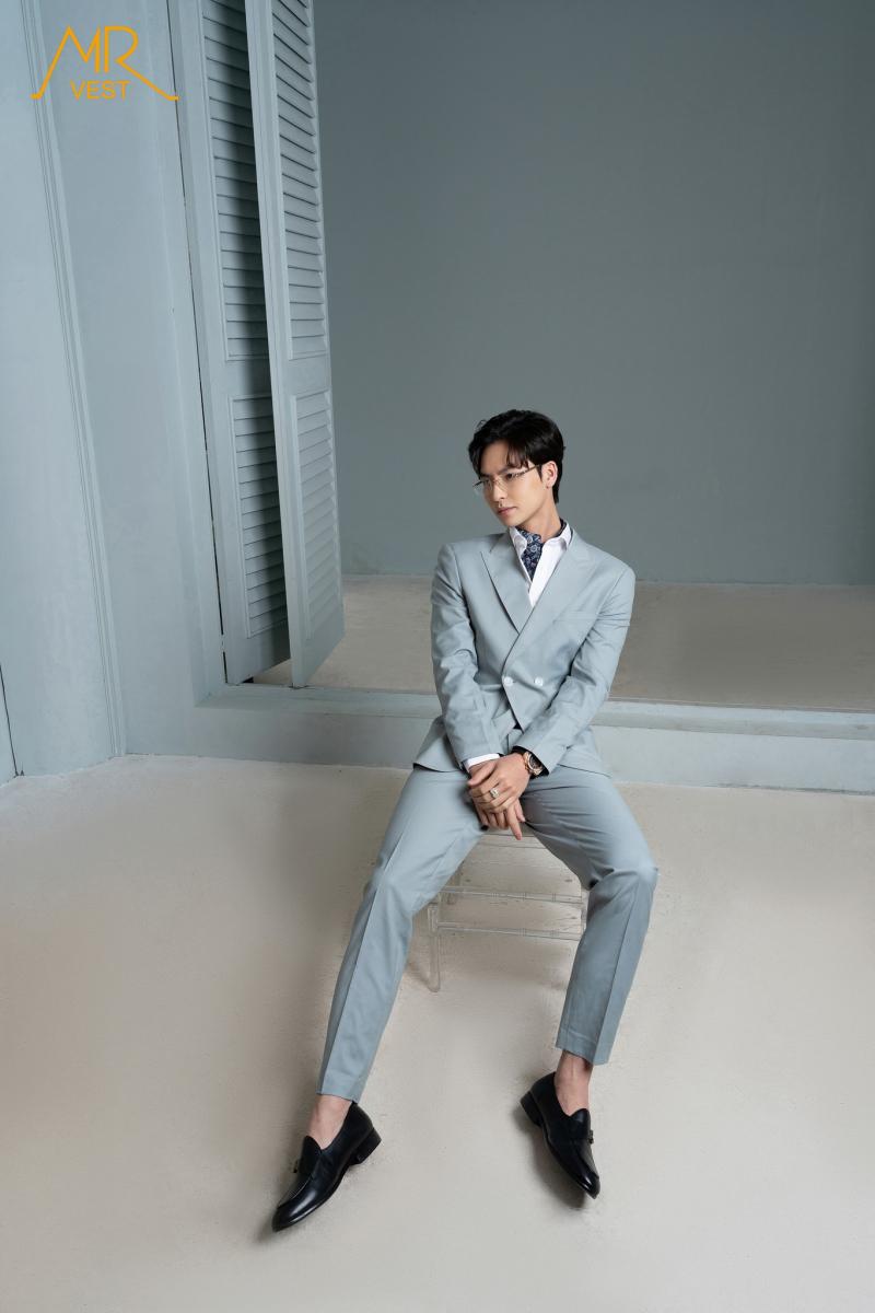 Top 8 Most Stylish Men's Vest Stores on Cau Giay Street, Hanoi - Mytour.vn